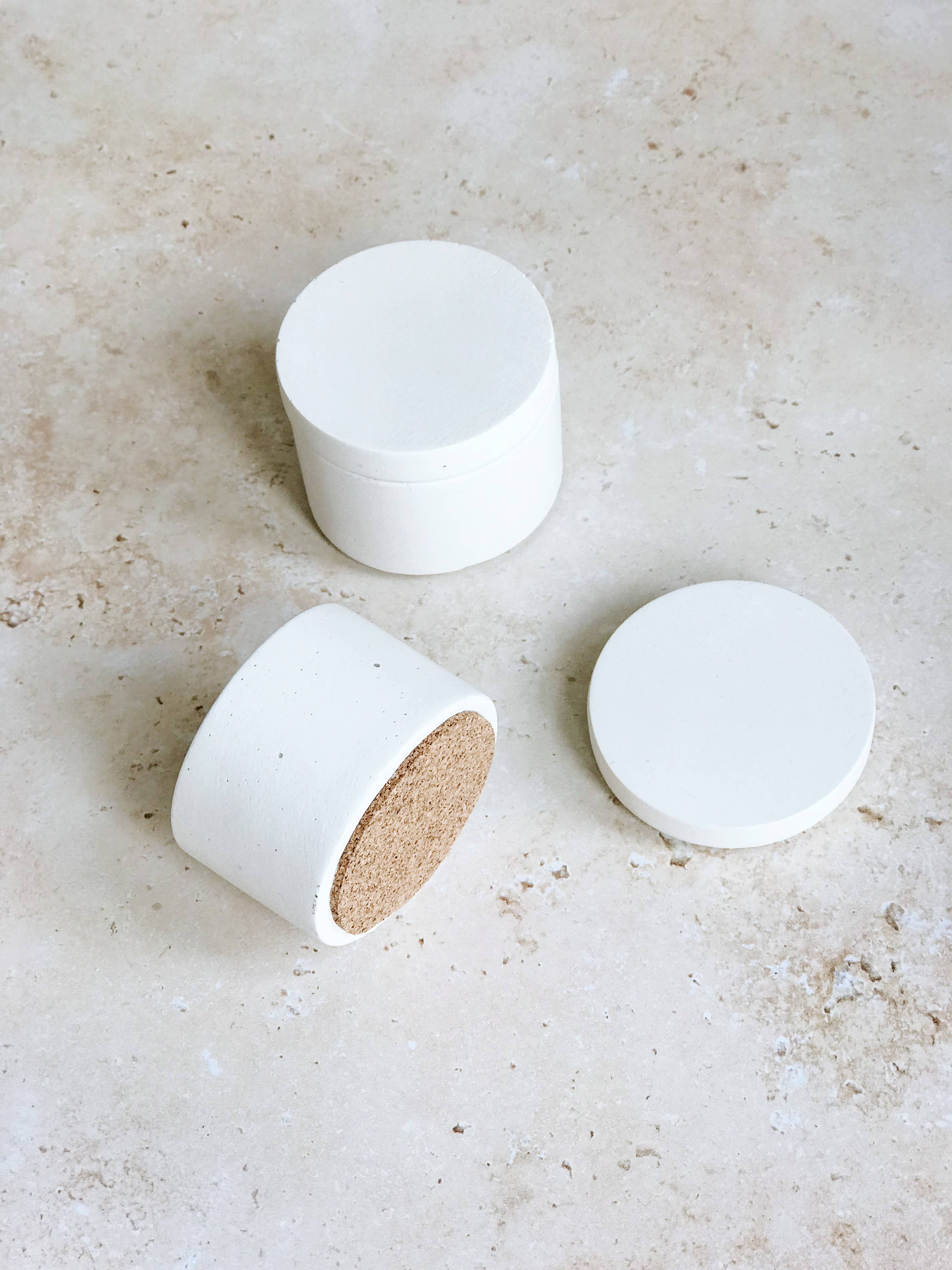 Concrete Jewellery Box: White – Gloribunda